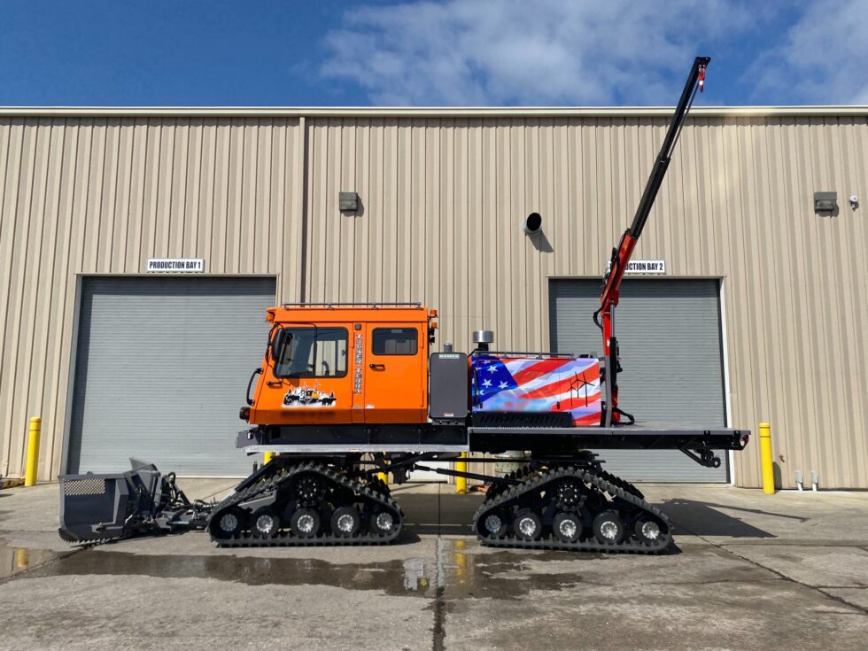 Cranes & knuckle booms to lift heavy items with a Tucker Sno-Cat ...